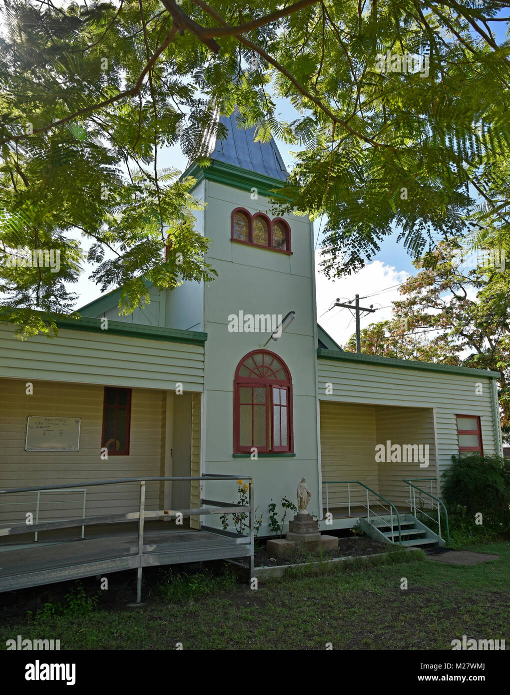 Australian bush church hi-res stock photography and images - Alamy
