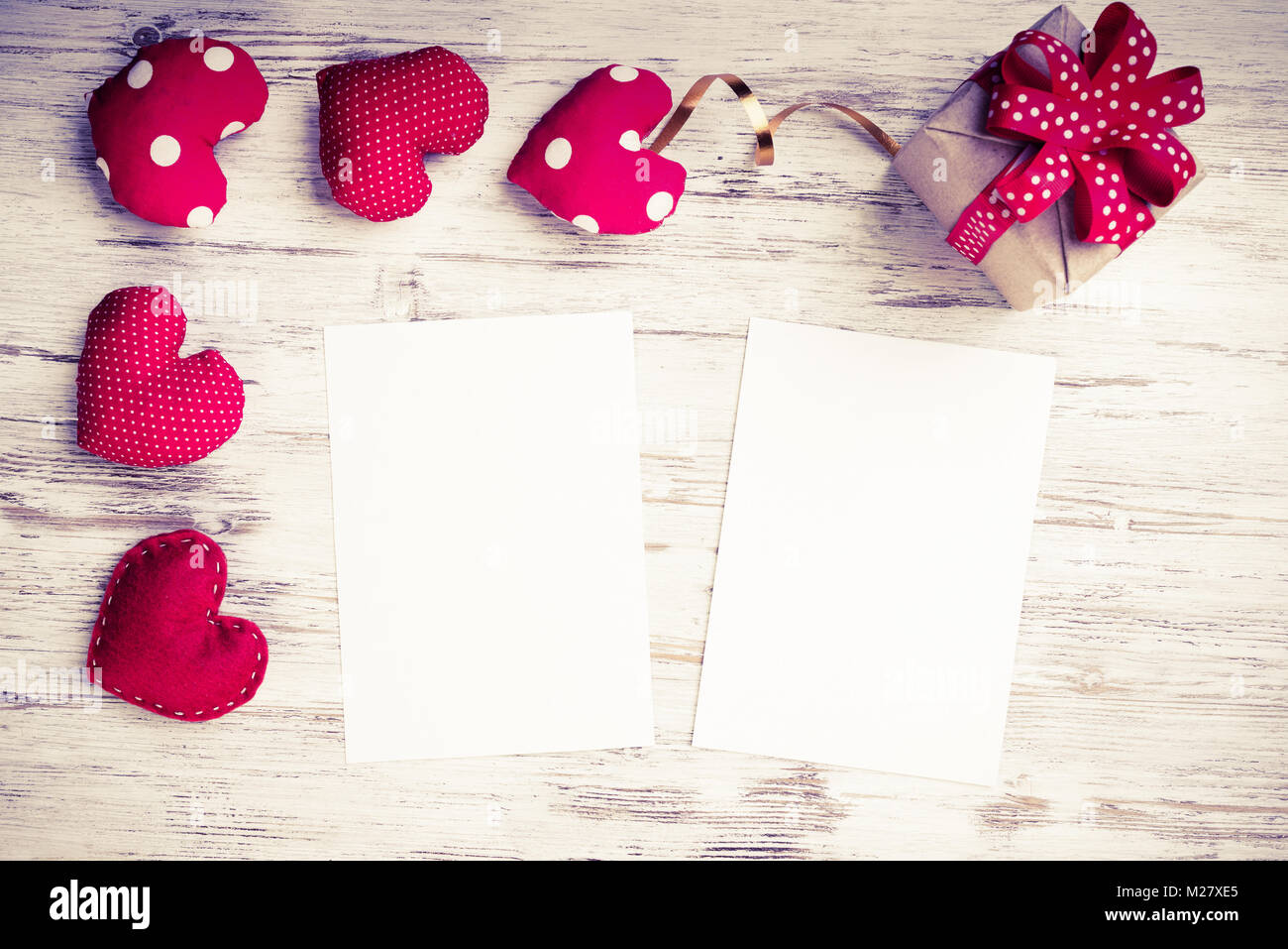 Blank paper for writing message Stock Photo - Alamy
