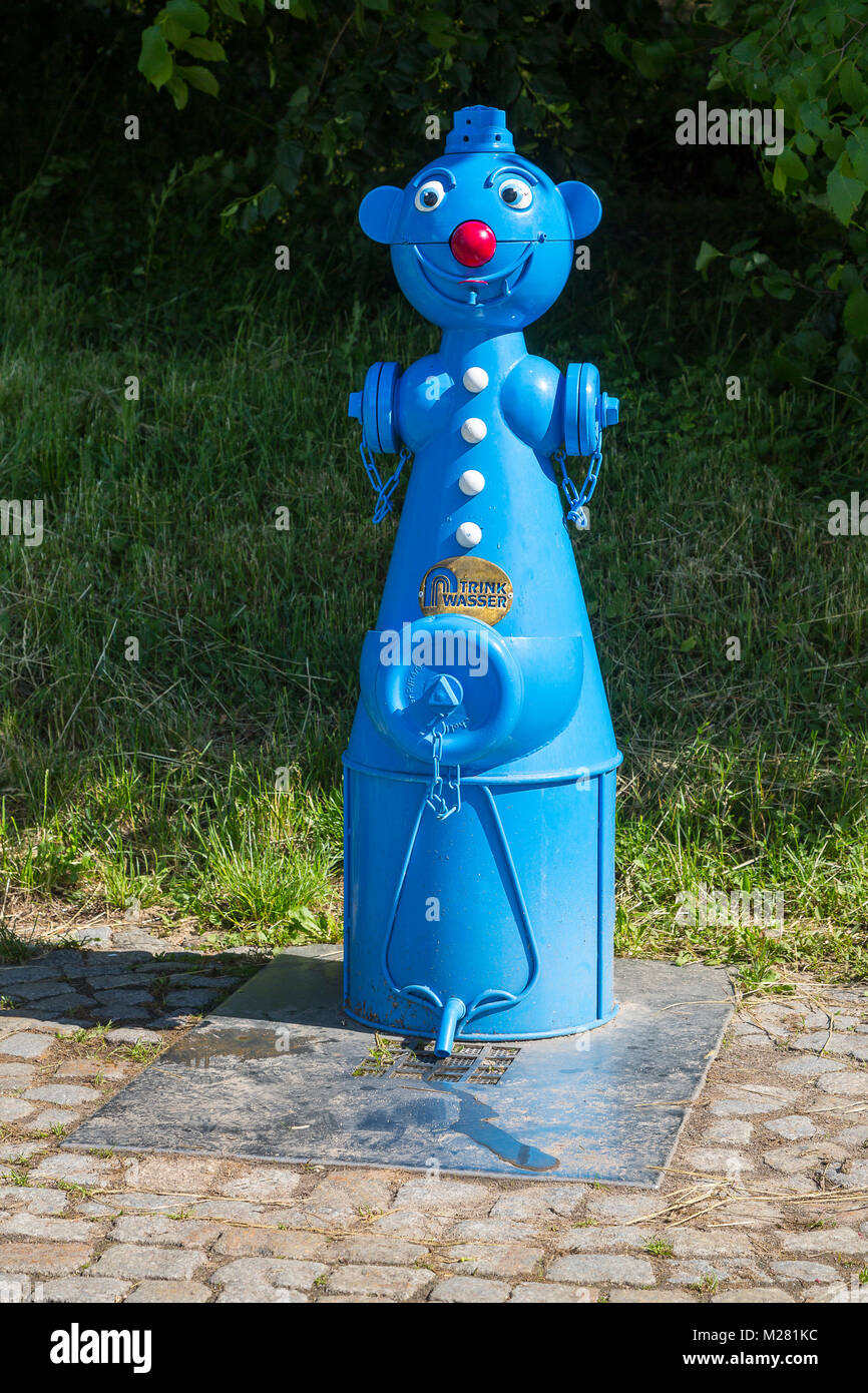 Funny water hi-res stock photography and images - Alamy