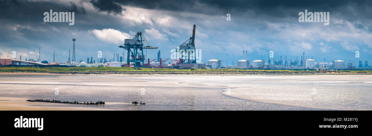 Teesside docks hi-res stock photography and images - Alamy