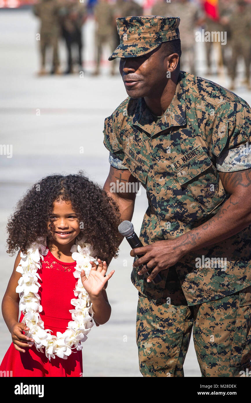 The daughter of Sgt.Maj. Juarice Collins, on-coming sergeant major ...
