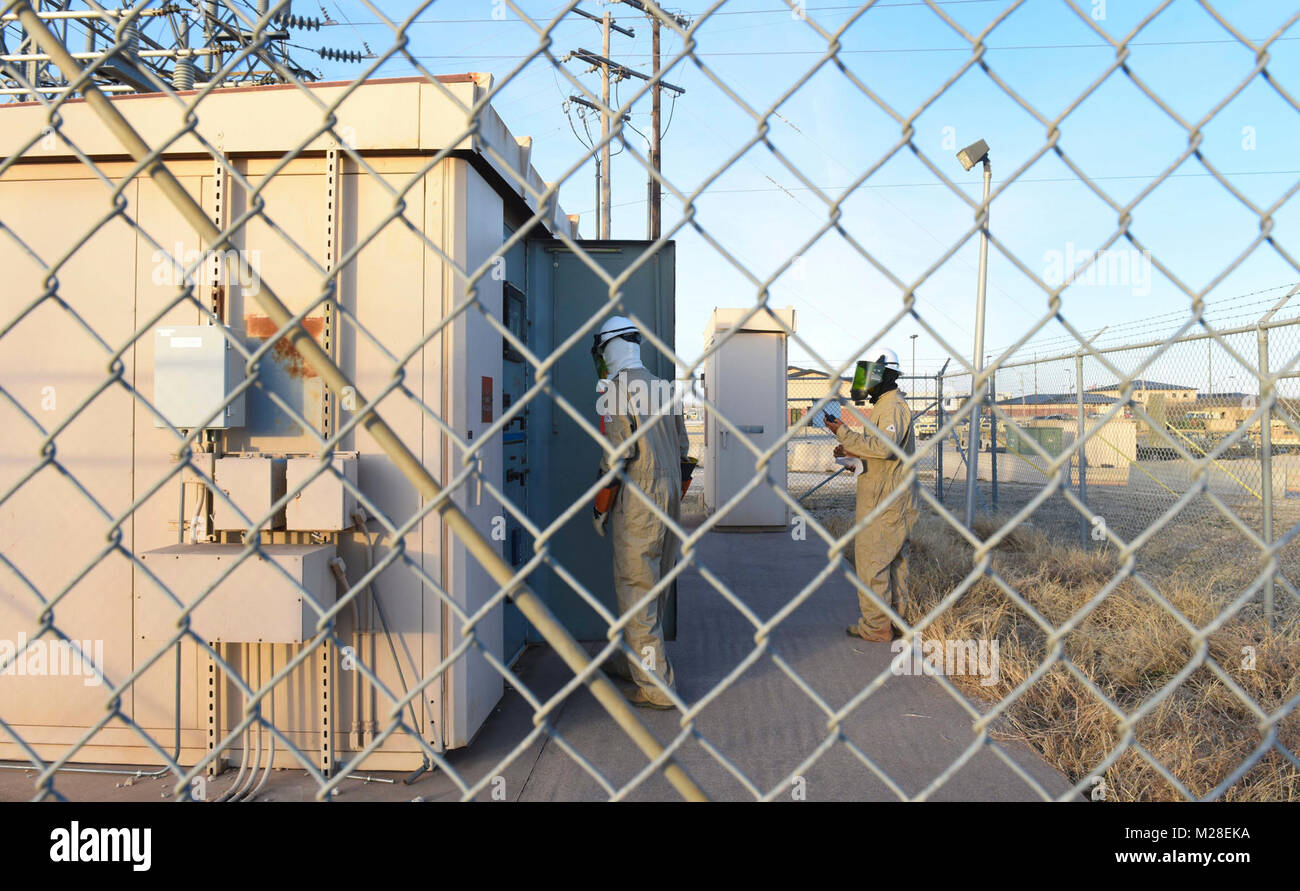 U.S. Air Force Airman 1st Class Marvin Sapp, 7th Civil Engineer ...