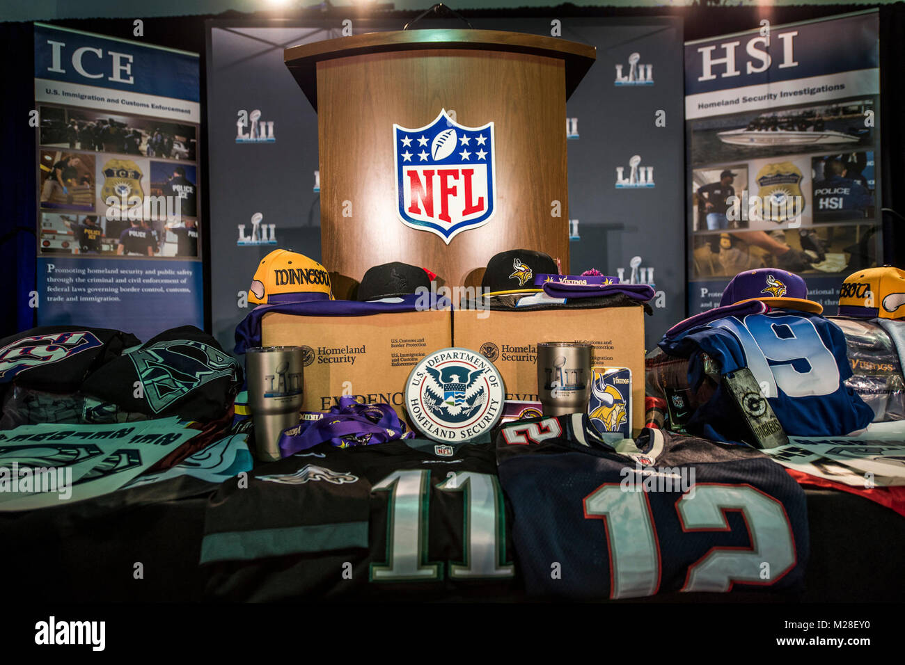 Ipr center hi-res stock photography and images - Alamy