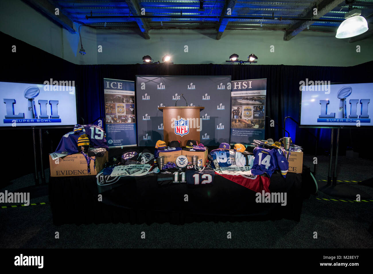 Special agents from HSI teamed with industry, CBP, FBI, Minneapolis ...