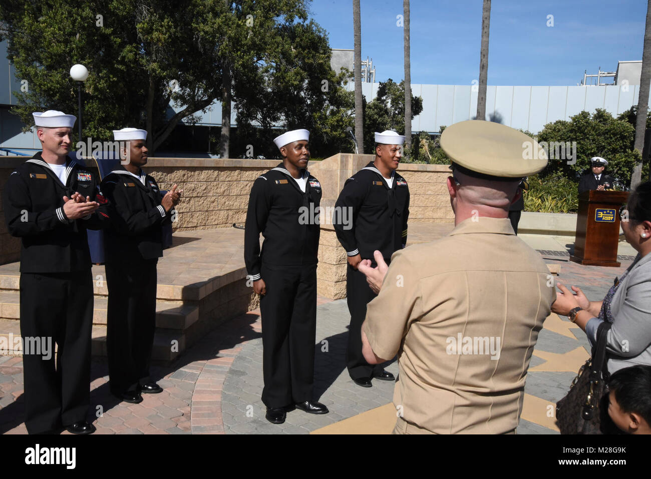 Expeditionary warfare training group pacific hi-res stock photography ...