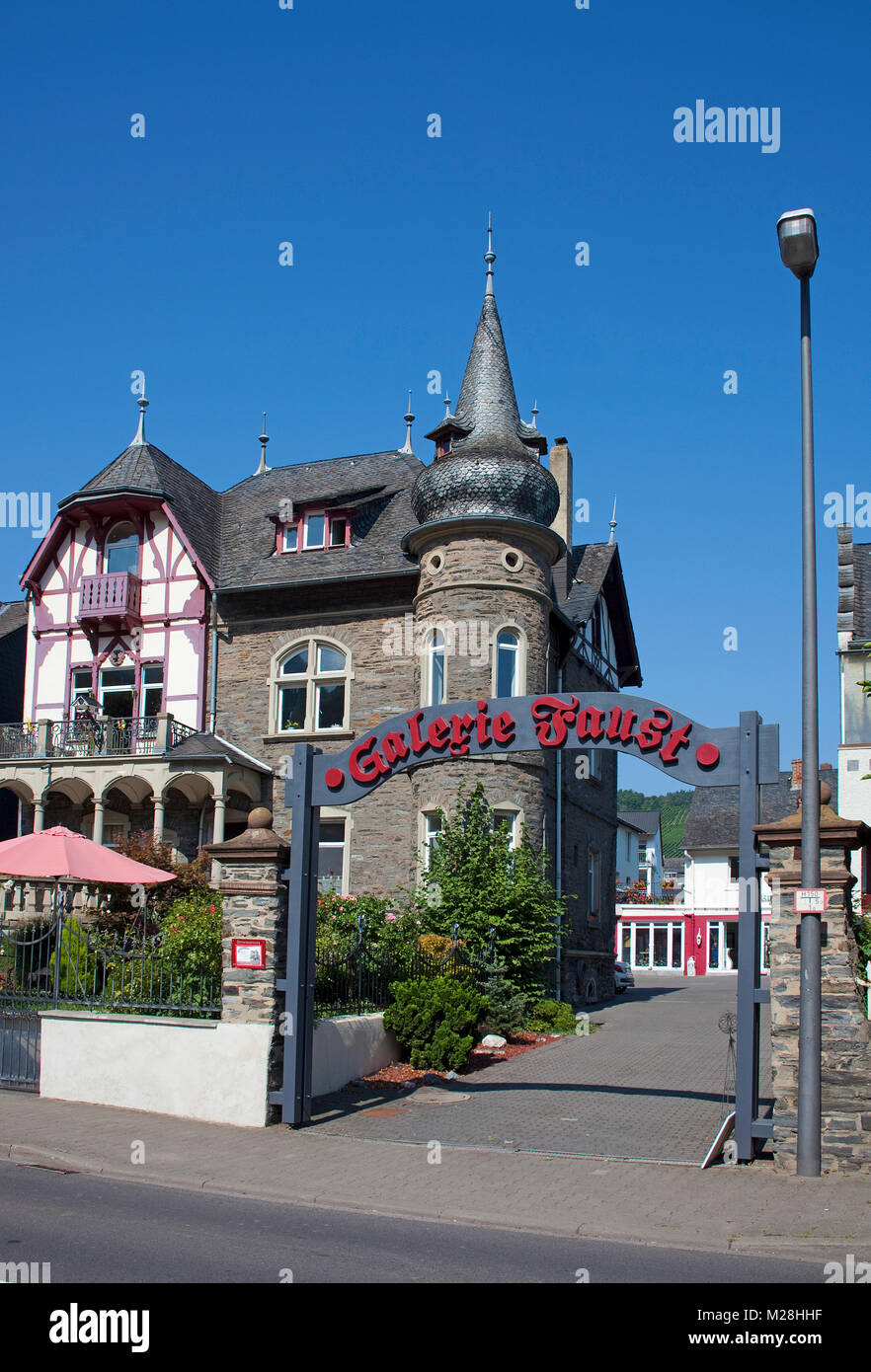 Gallery "Faust" at a typical Moselle villa, wine village Bernkastel ...