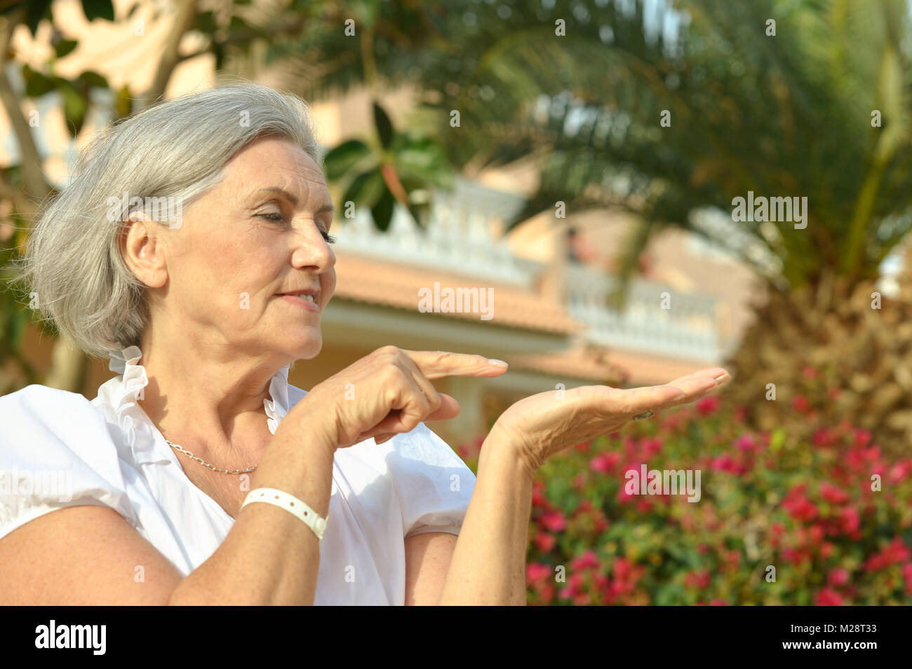 People pointing at old garden hi-res stock photography and images - Alamy