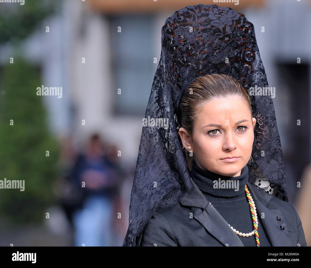 Spain costaleros religion christianity catholicism tradition ...