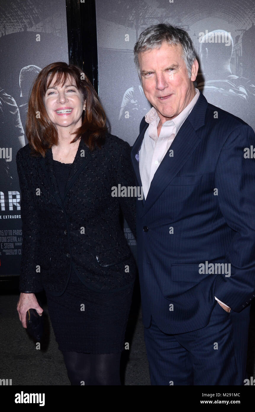 Jamey sheridan hi-res stock photography and images - Alamy