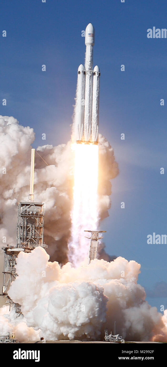 3 5 rocket launcher hi-res stock photography and images - Alamy