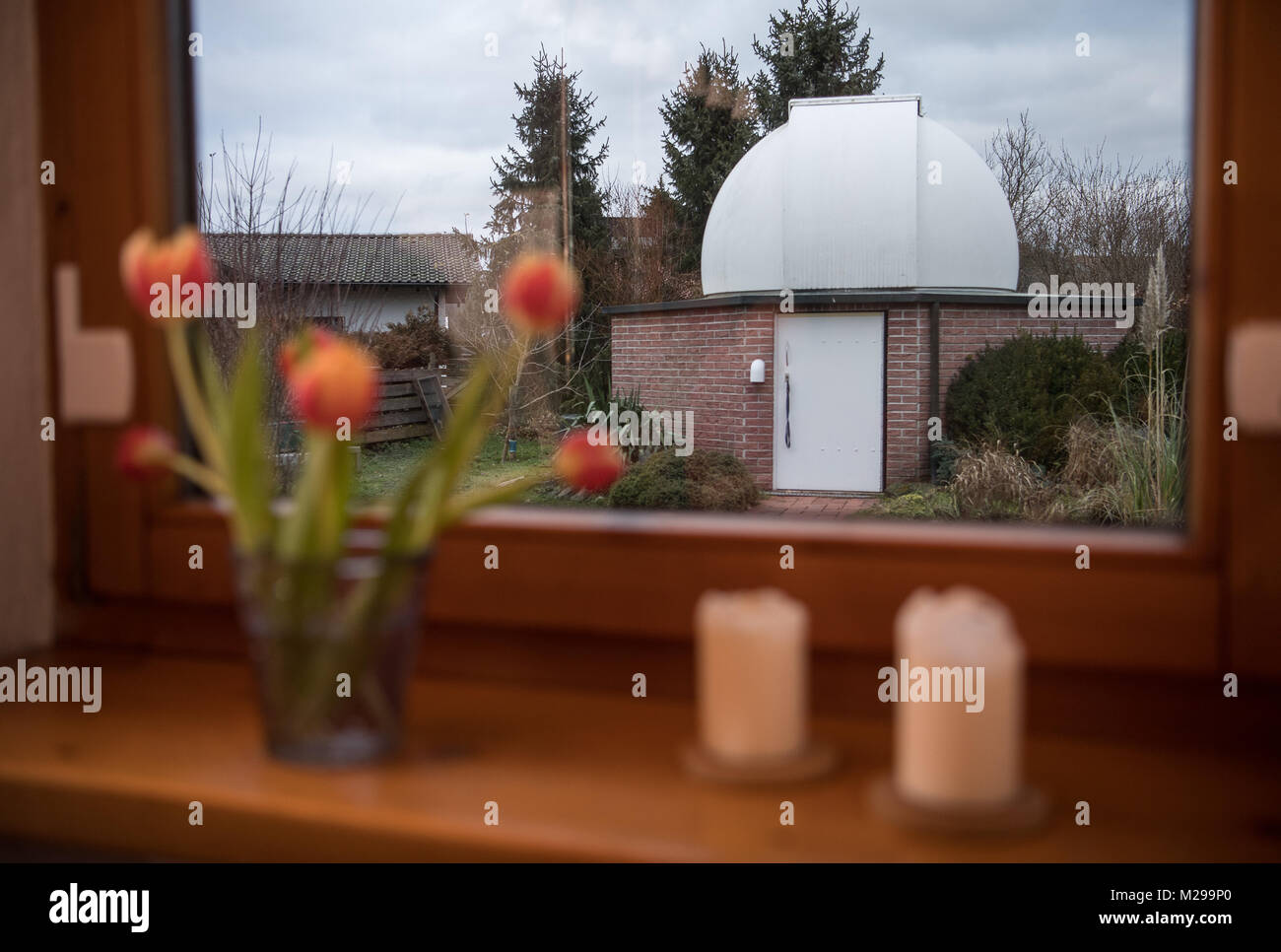 Wildberg, Germany. 23rd Jan, 2018. A private observatory stands the ...