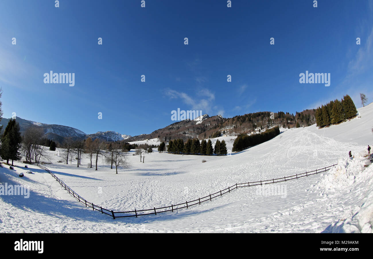 panorama mountains with wide fish eye lens and snow Stock Photo - Alamy