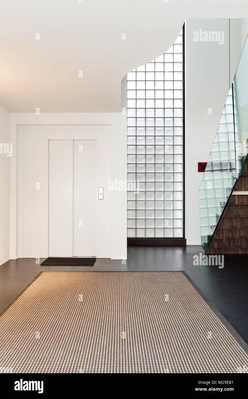 Modern building hall interior hi-res stock photography and images - Alamy