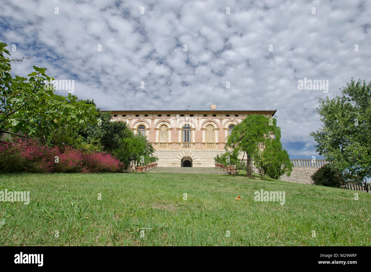 View of the magnificent Villa dei Vescovi in Torreglia Stock Photo - Alamy