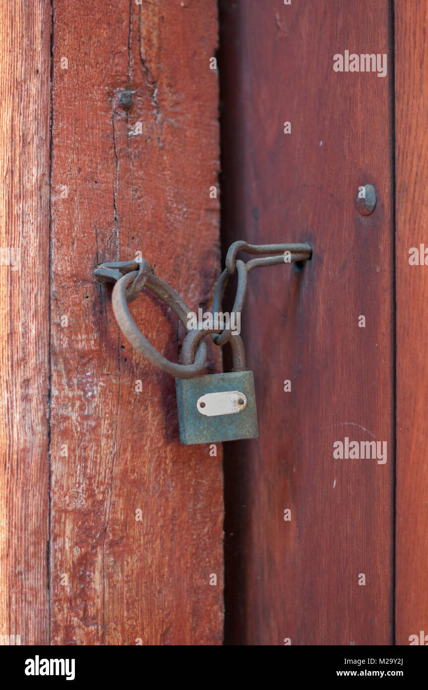 Antique padlock hi-res stock photography and images - Alamy