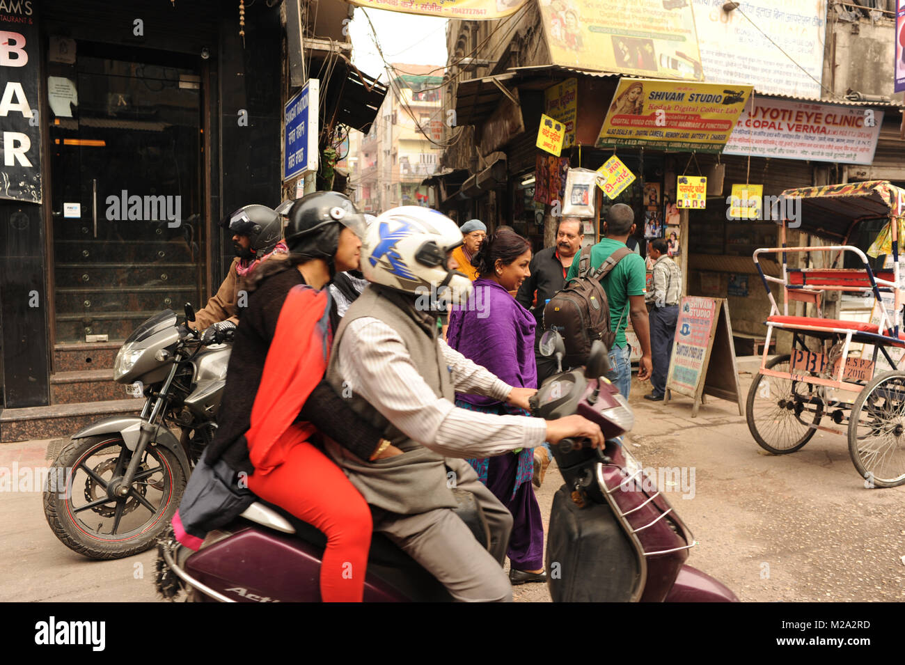 A busy street scene in Paharganj, India Stock Photo - Alamy