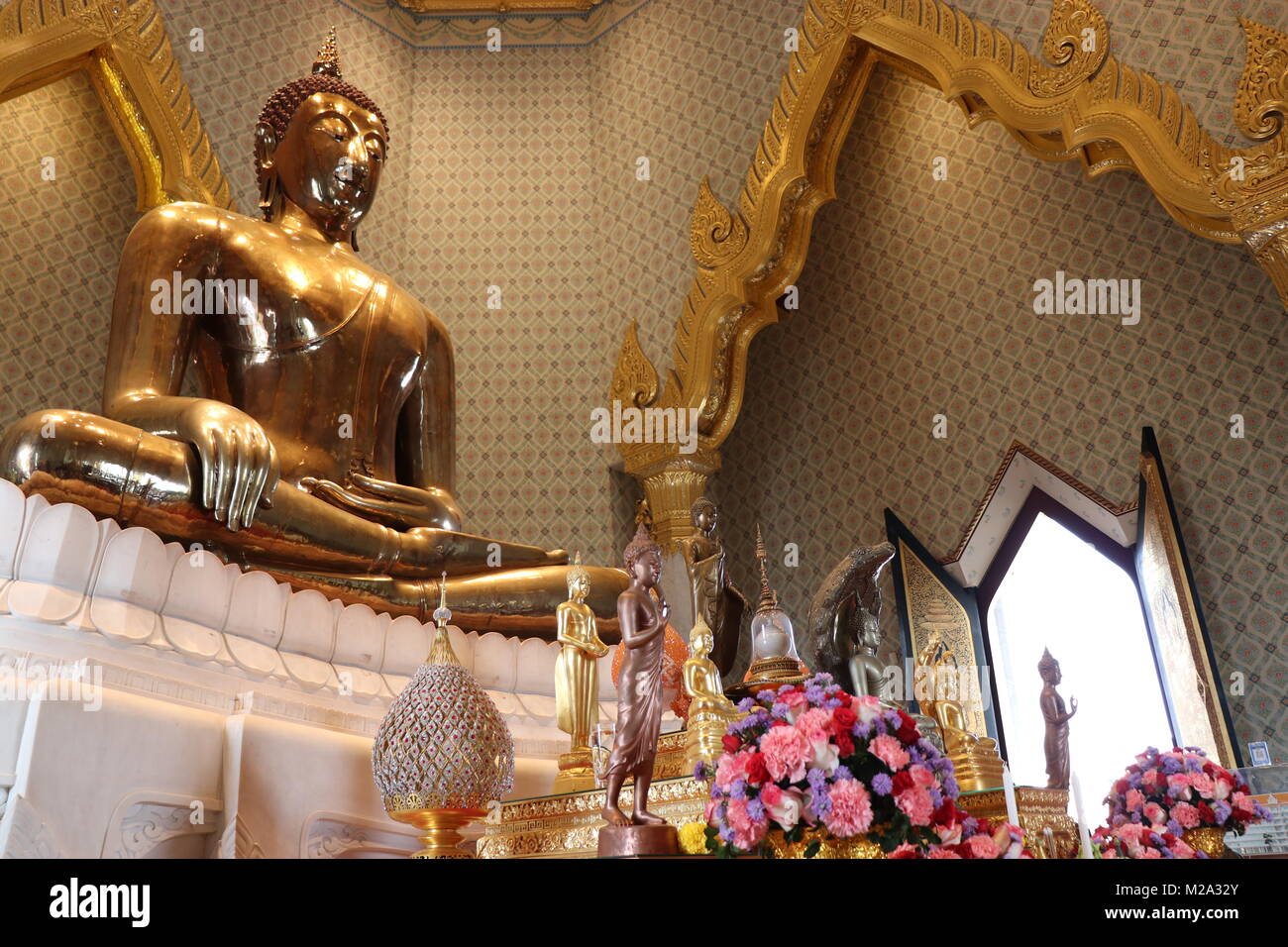 Golden Budha statue in Wat Traimit temple in Bangkok Thailand Stock ...