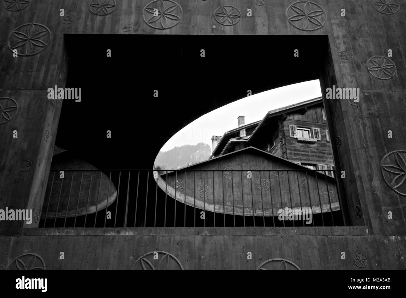 Shadow geometry hi-res stock photography and images - Alamy