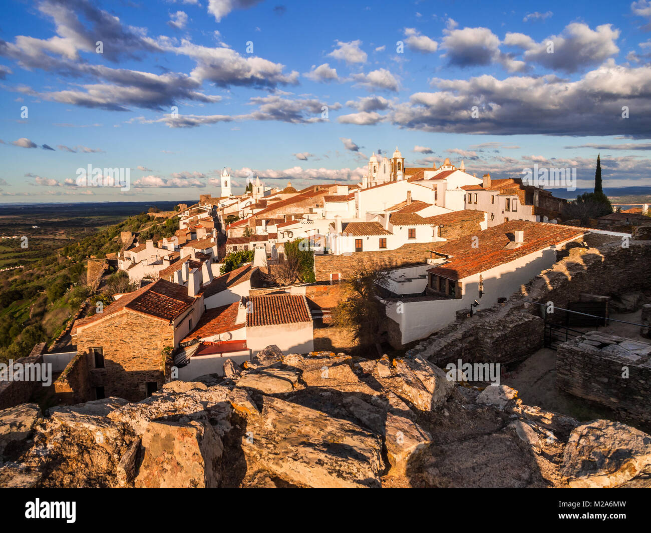 Monsaraz hi-res stock photography and images - Alamy