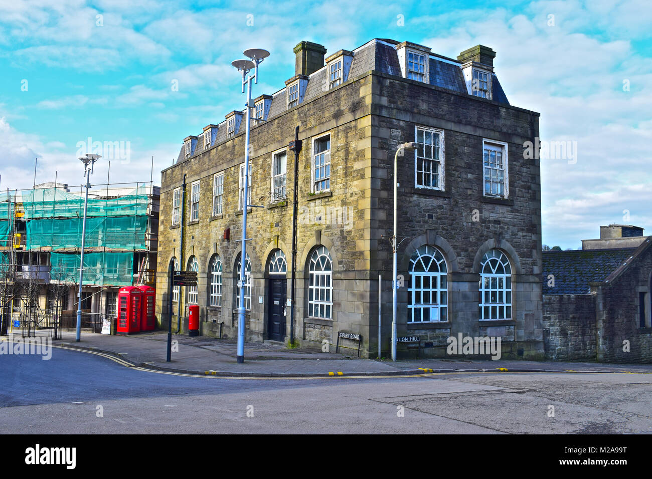 Iconic red gpo telephone boxes hi-res stock photography and images - Alamy