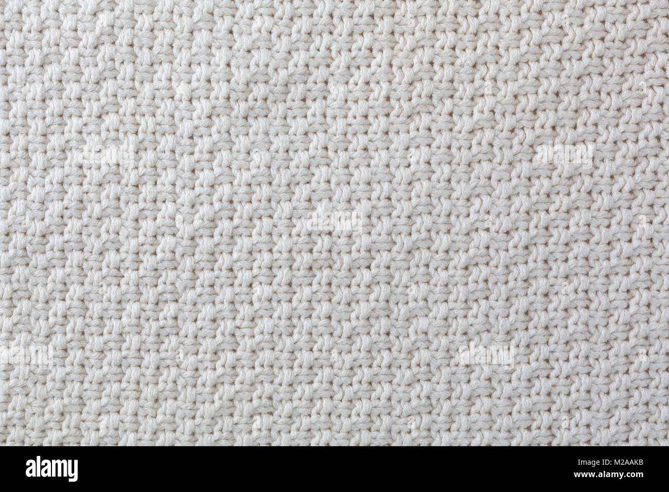 Close view of a simple knit pattern with cotton yarn Stock Photo - Alamy
