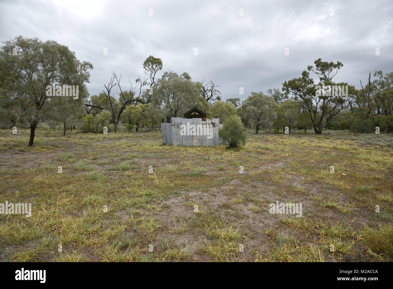 Outback toilet hi-res stock photography and images - Alamy