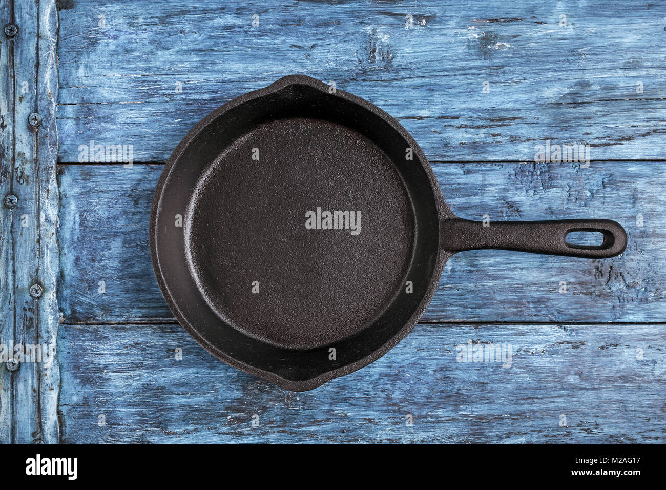 Cast iron copy hi-res stock photography and images - Alamy