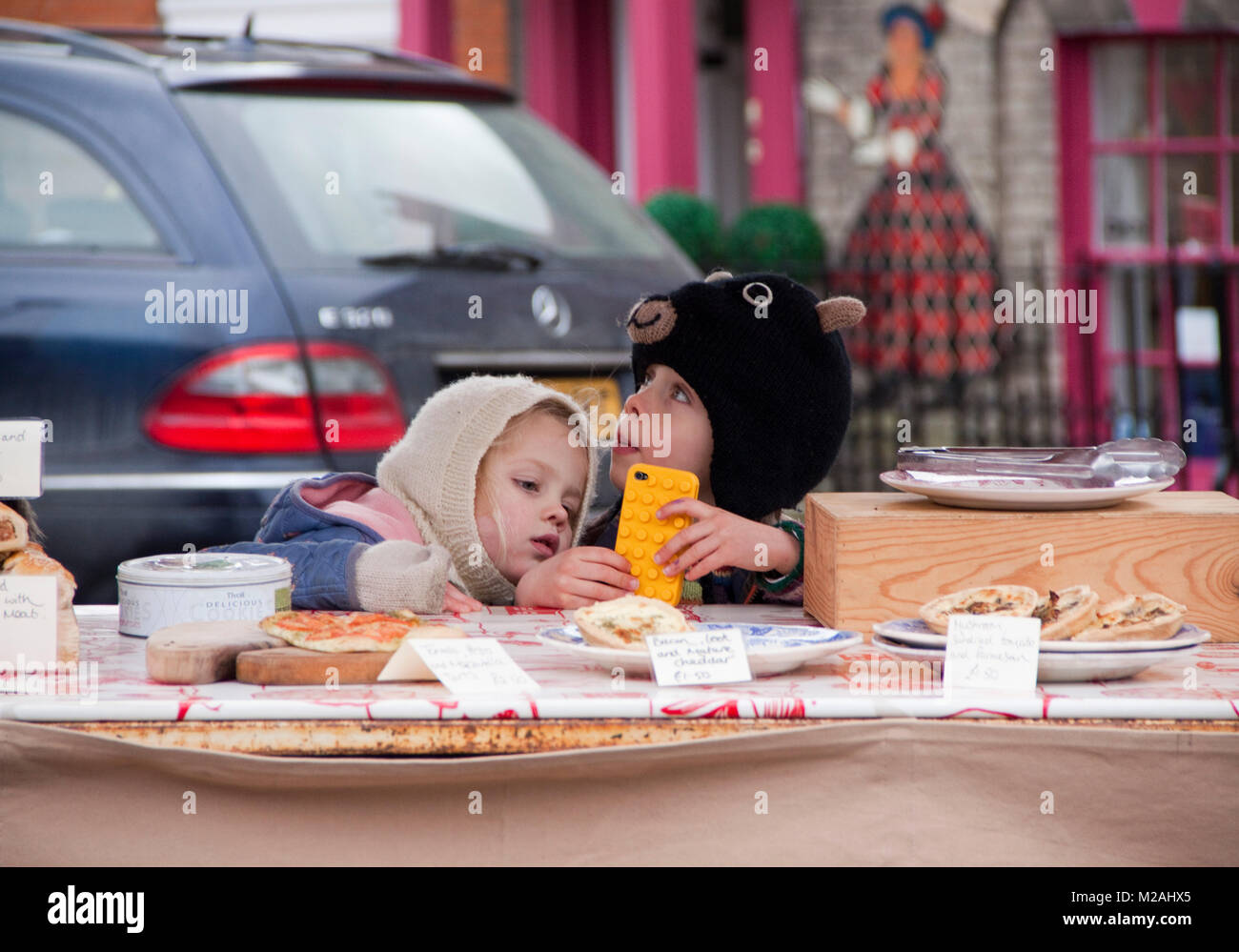 Balaclavas hi-res stock photography and images - Alamy