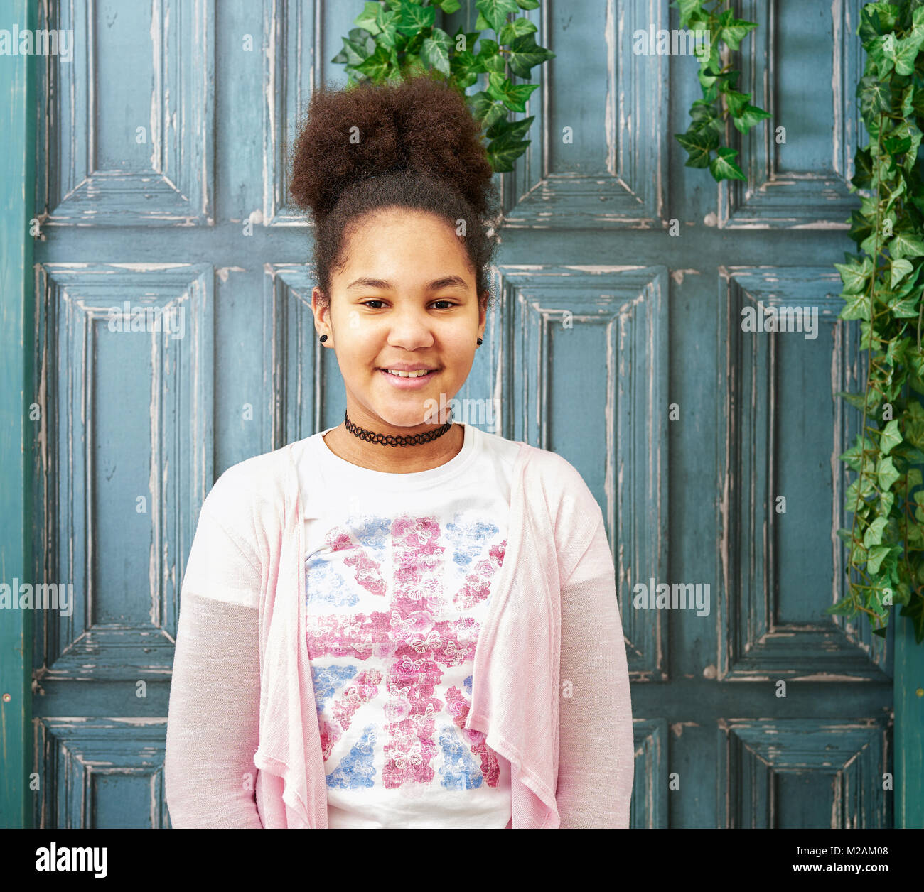 African girl hi-res stock photography and images - Alamy