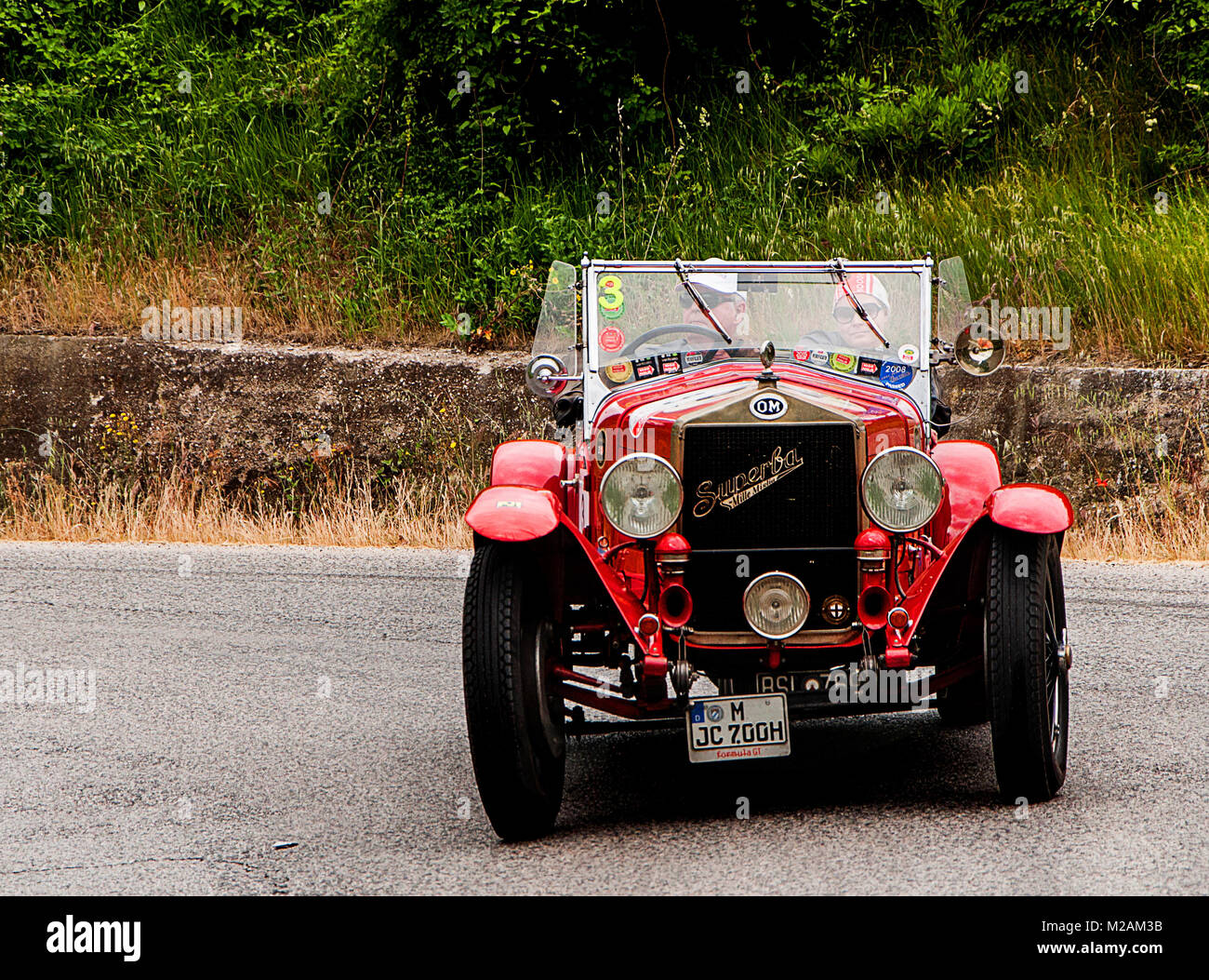 O.M. 665 S MM Superba 2000 1927 old racing car in rally Mille Miglia ...