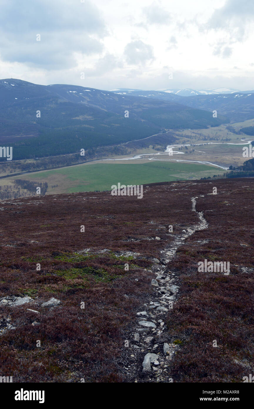 Carn na drochaide hi-res stock photography and images - Alamy