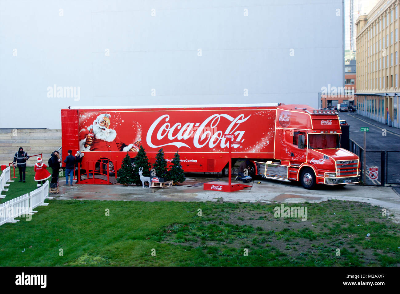 Coca-Cola lorry/truck being prepared for Christmas in central London ...