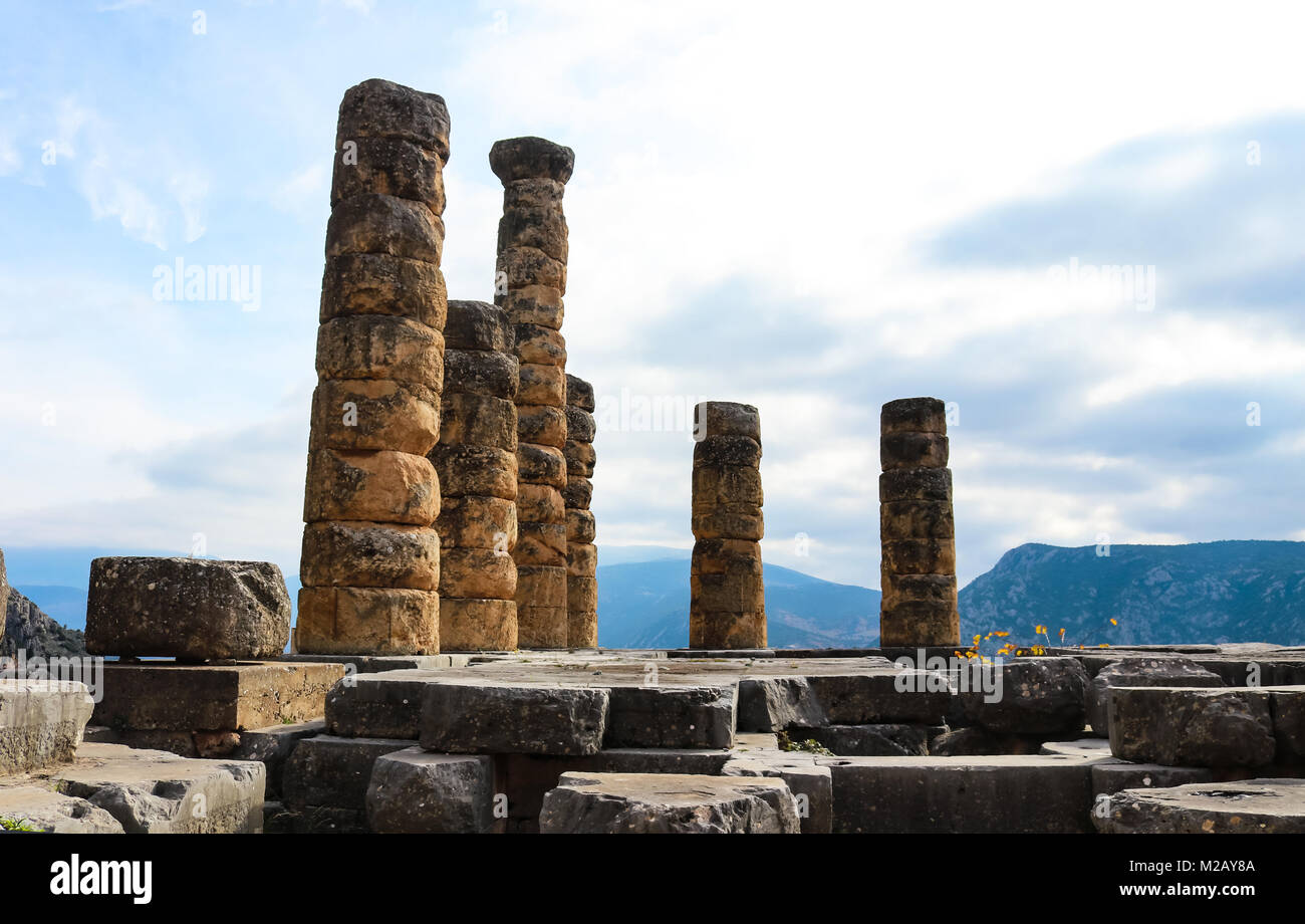 Delpi hi-res stock photography and images - Alamy