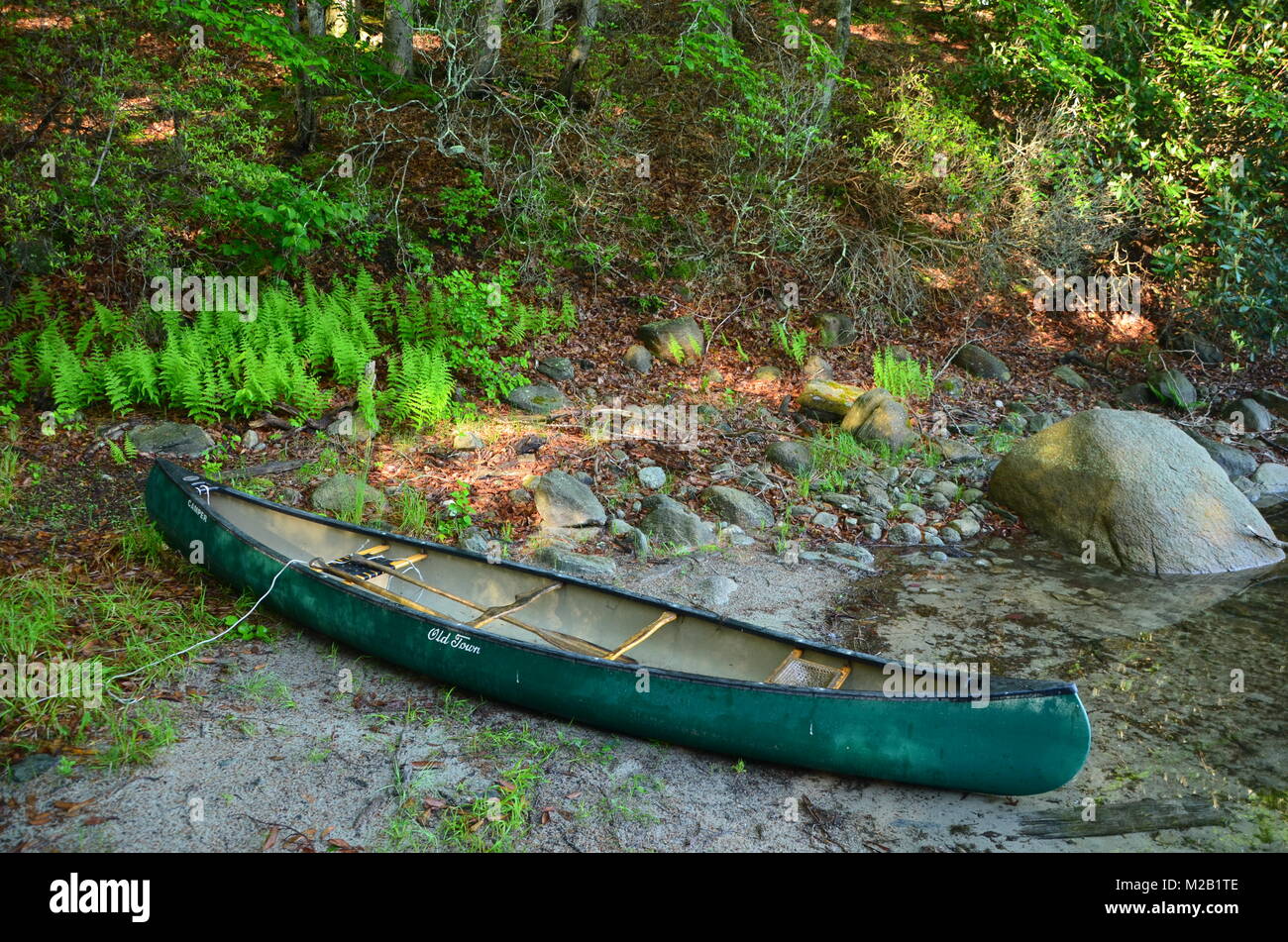 Painted canoe hi-res stock photography and images - Alamy