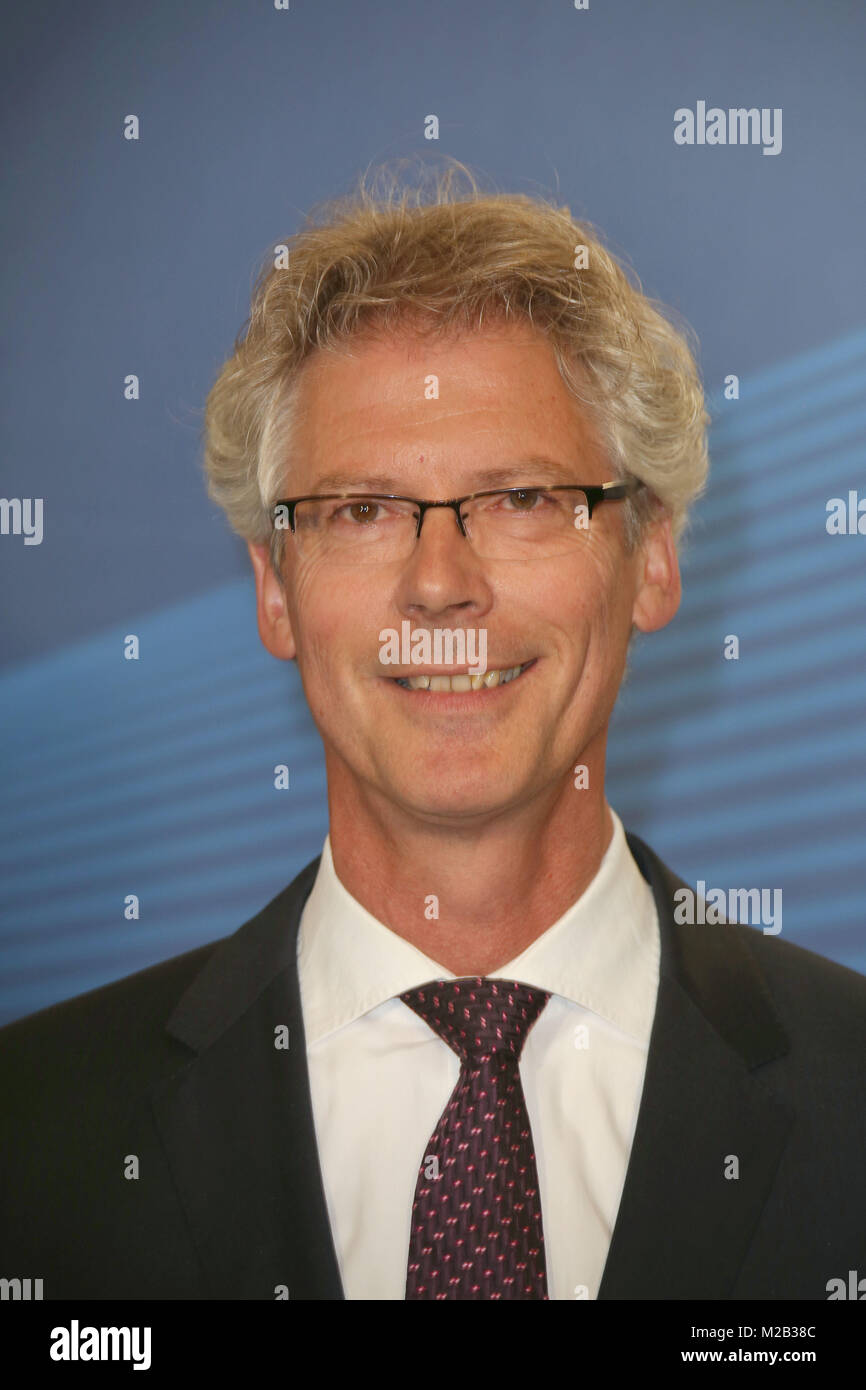 Ard swr hi-res stock photography and images - Alamy