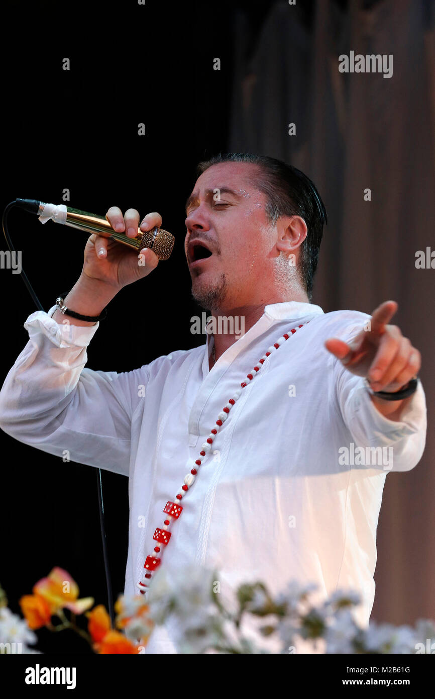Faith no more mike patton hi-res stock photography and images - Alamy