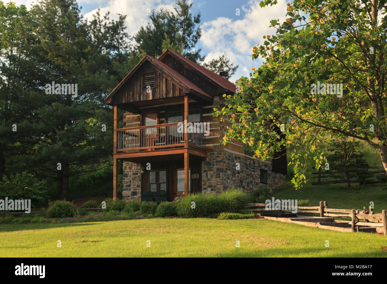 Path to log home,Fort Lewis Lodge,Bath County,Virginia Stock Photo - Alamy