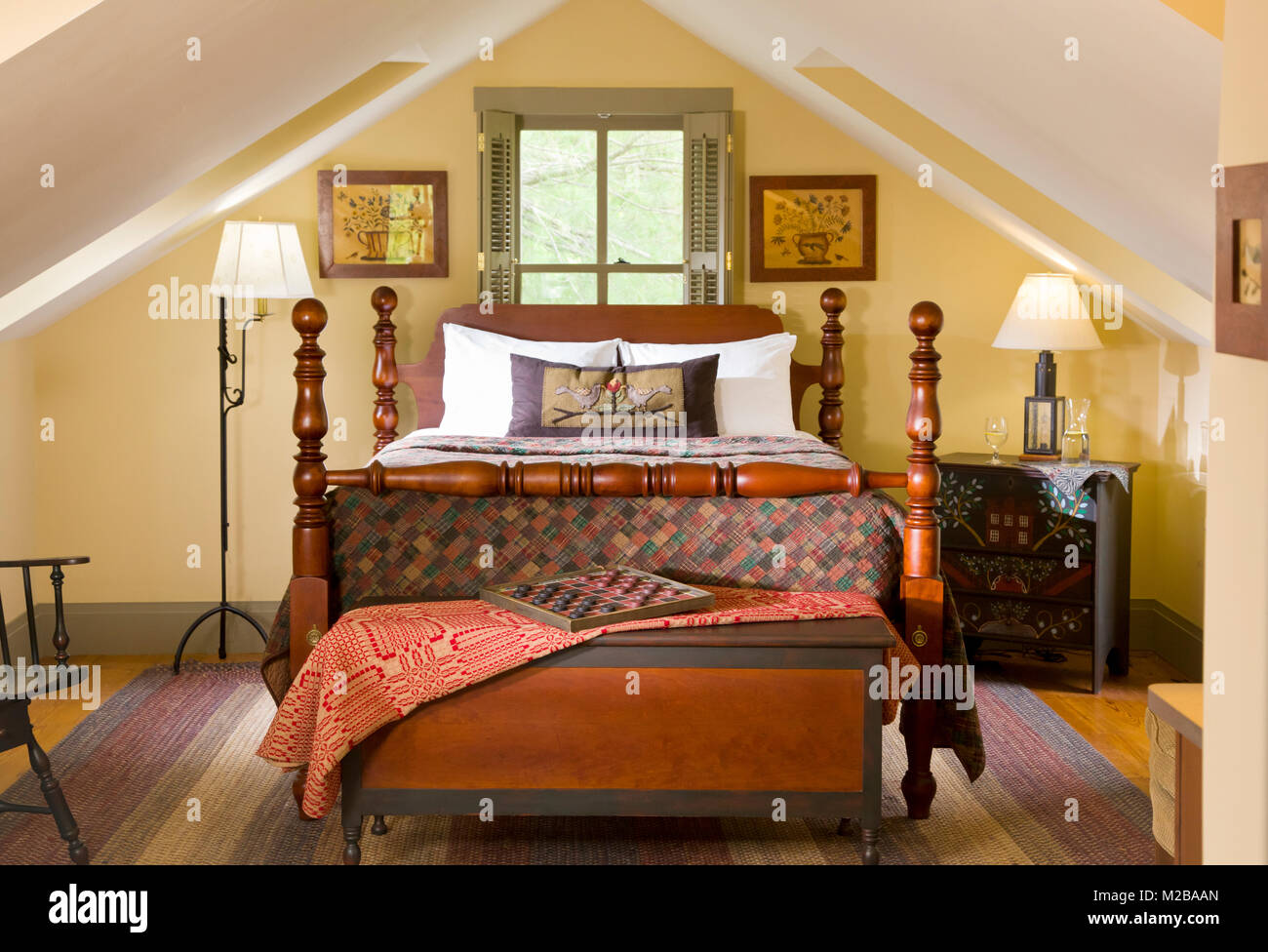 Dormer bedroom hi-res stock photography and images - Alamy