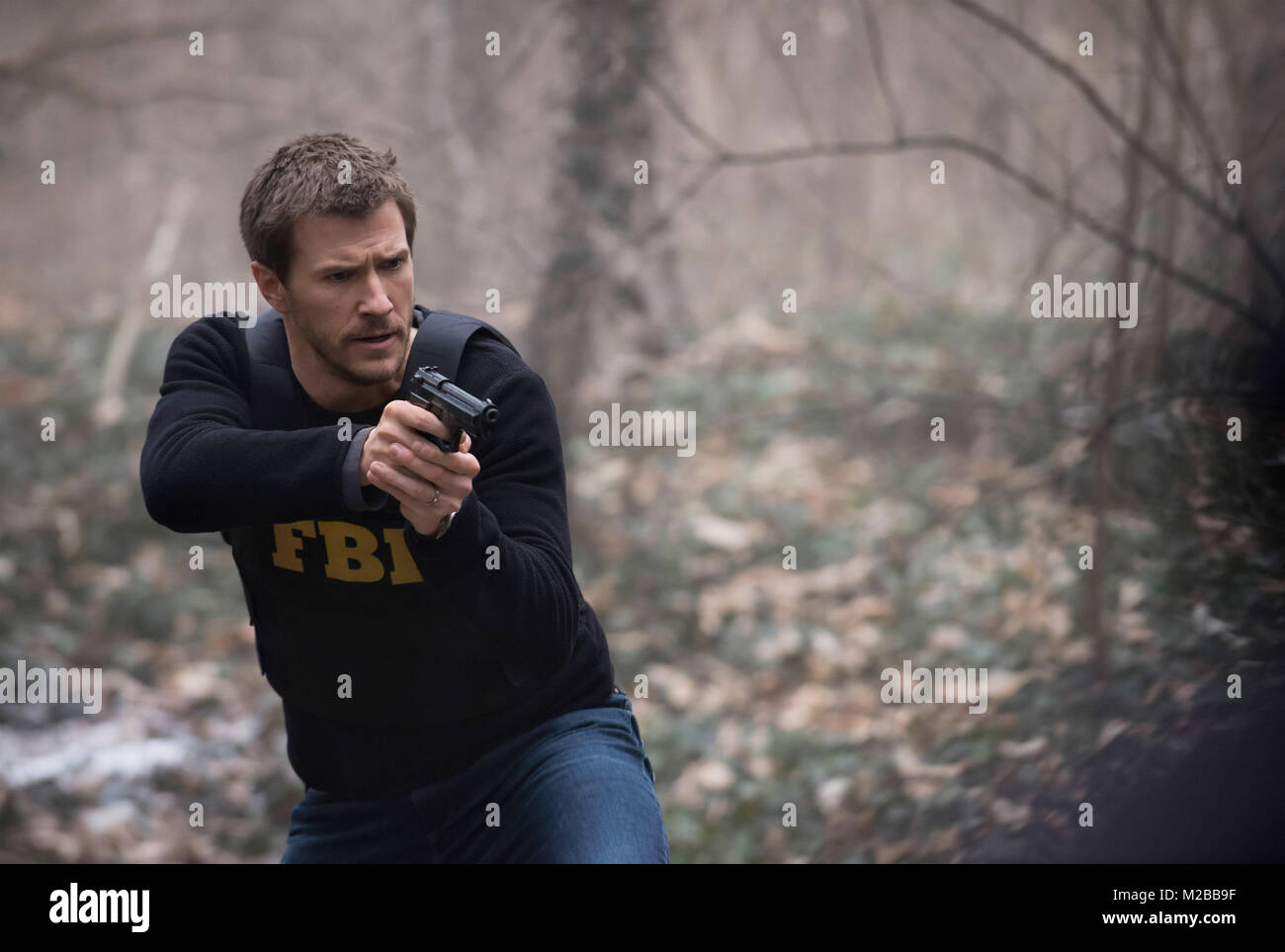 ABSENTIA, Patrick Heusinger in 'Comeback' (Season 1, Episode 1, US ...