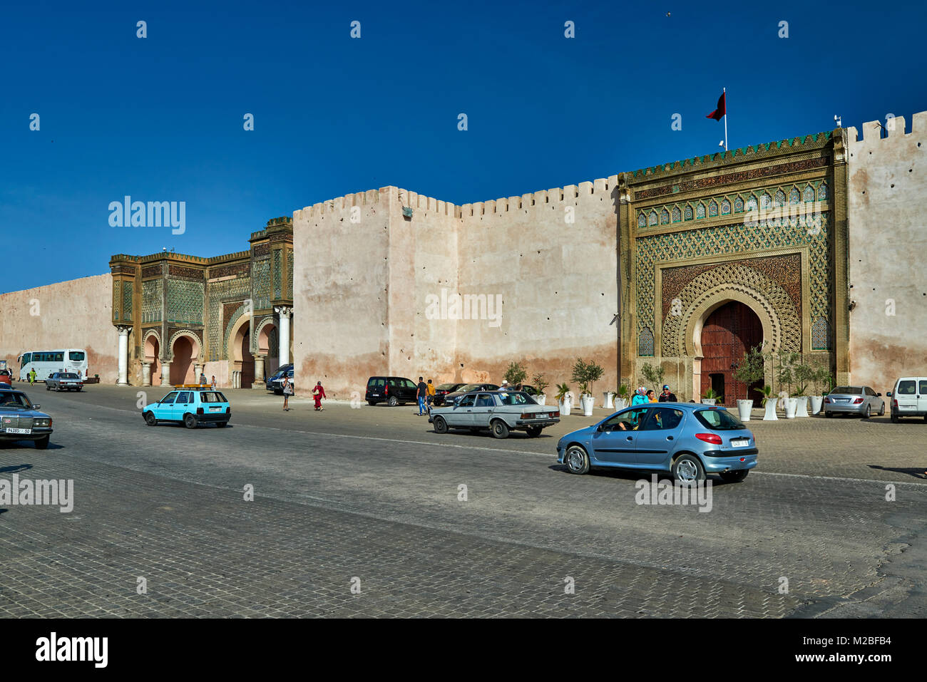 Bab Mansour city gate, Meknes, Morocco, Africa Stock Photo - Alamy