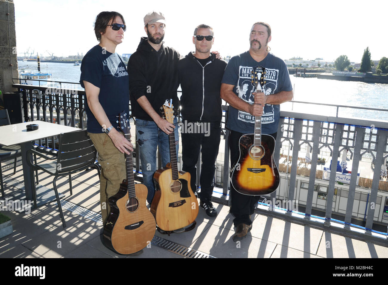 Ugly kid joe band hi-res stock photography and images - Alamy