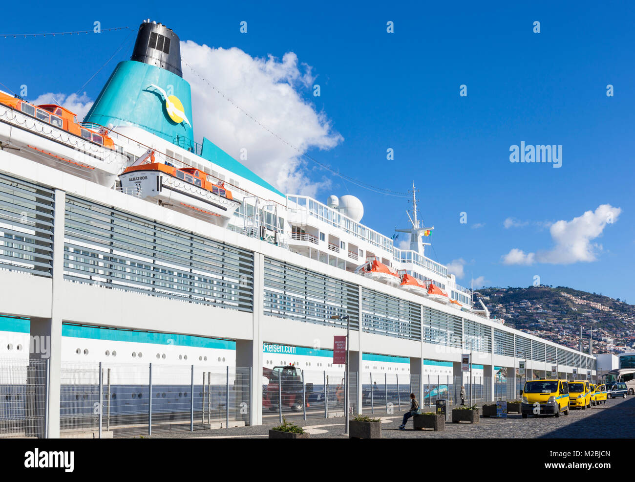 Funchal port terminal hi-res stock photography and images - Alamy
