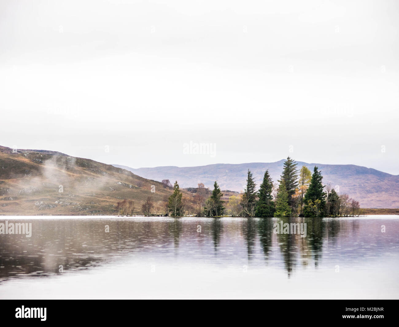 Loch tarff mountains hi-res stock photography and images - Alamy