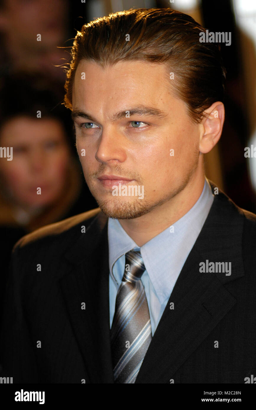 American aviator actor hi-res stock photography and images - Alamy