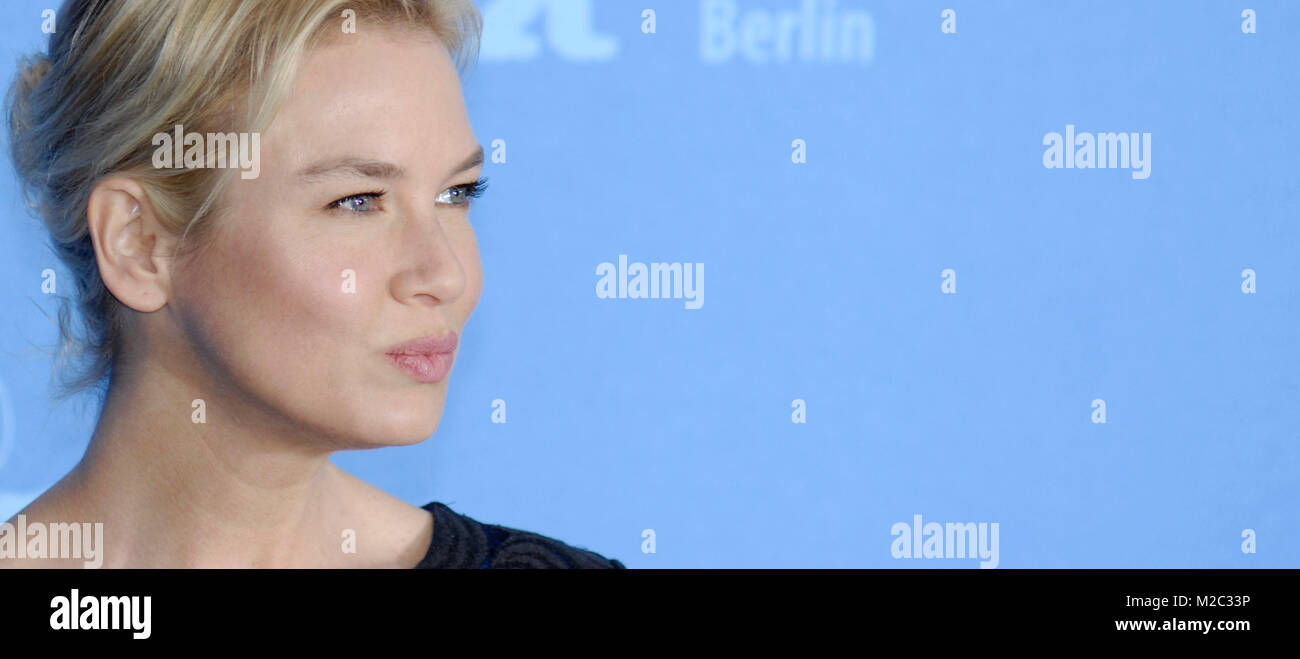 Schauspielerin renee zellweger hi-res stock photography and images - Alamy