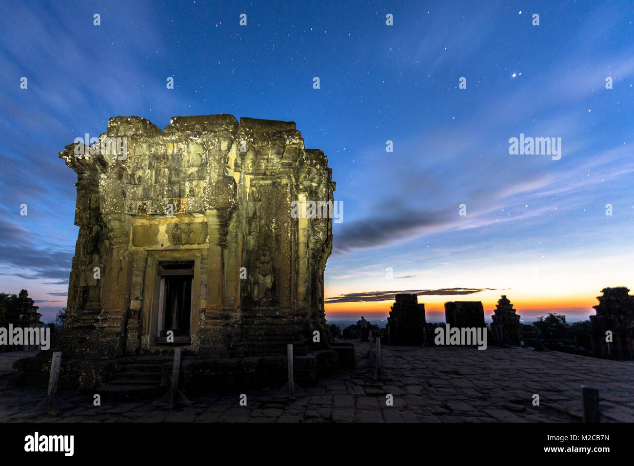Siem Reap Angkor Wat Phnom Bakheng sunrise hilltop sunset UNESCO dawn ...