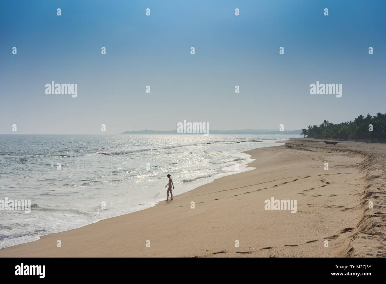 Tangalle Beach on the south coast of Sri Lanka, Asia Stock Photo - Alamy