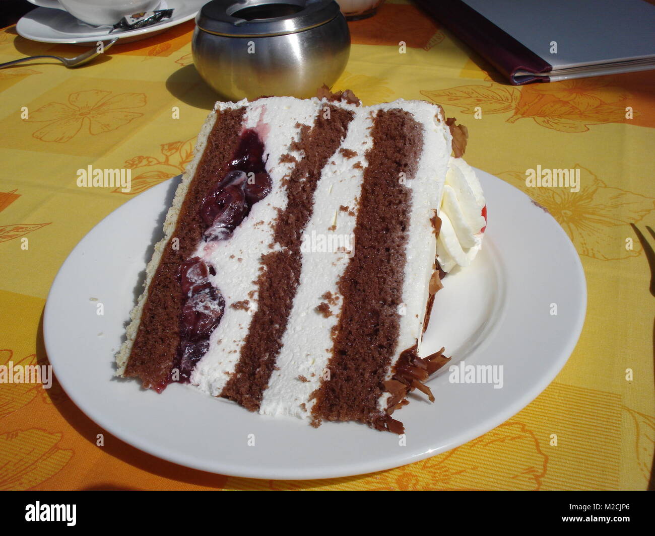 Essen und Trinken Stock Photo - Alamy