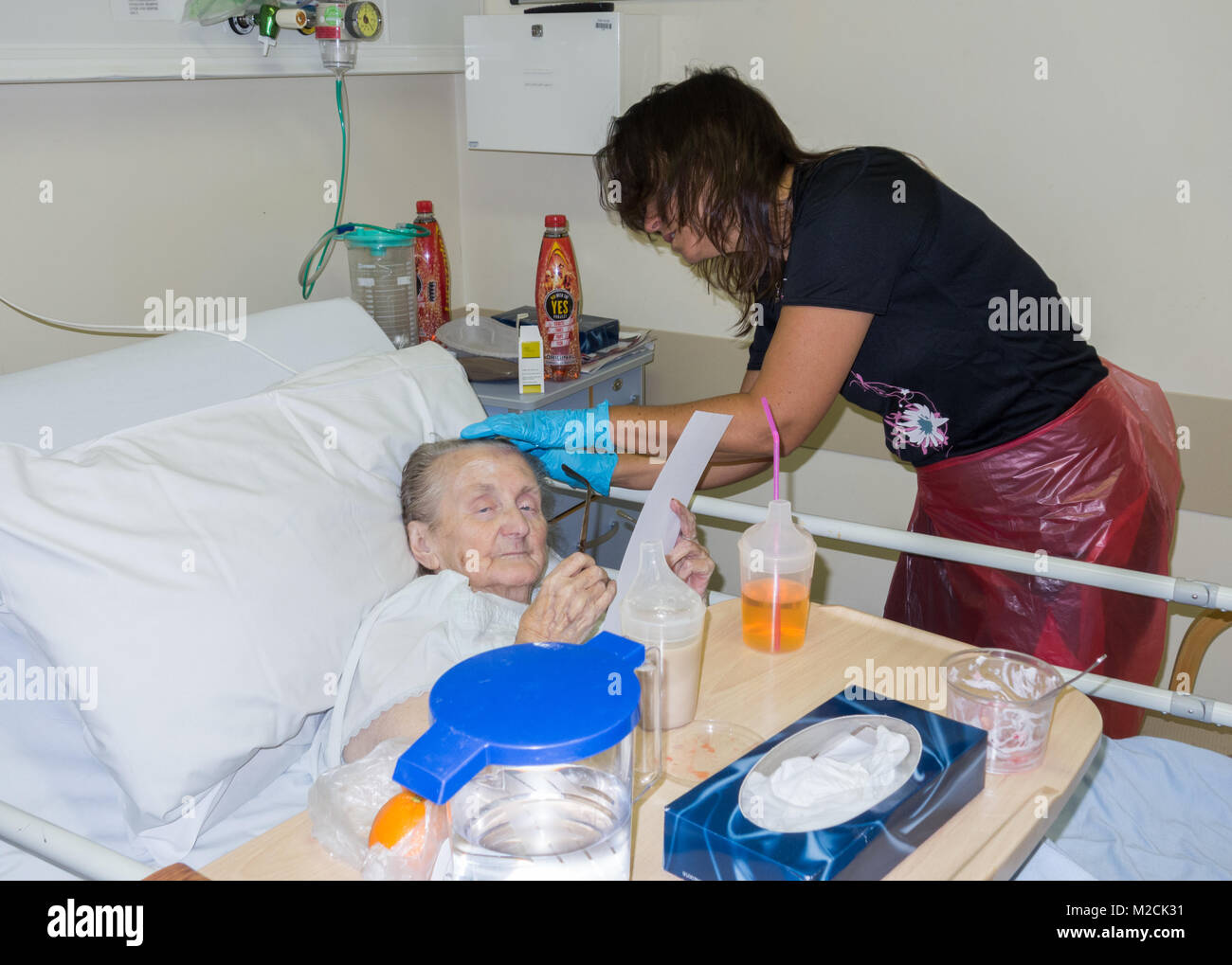 Reading hospital england hi-res stock photography and images - Alamy