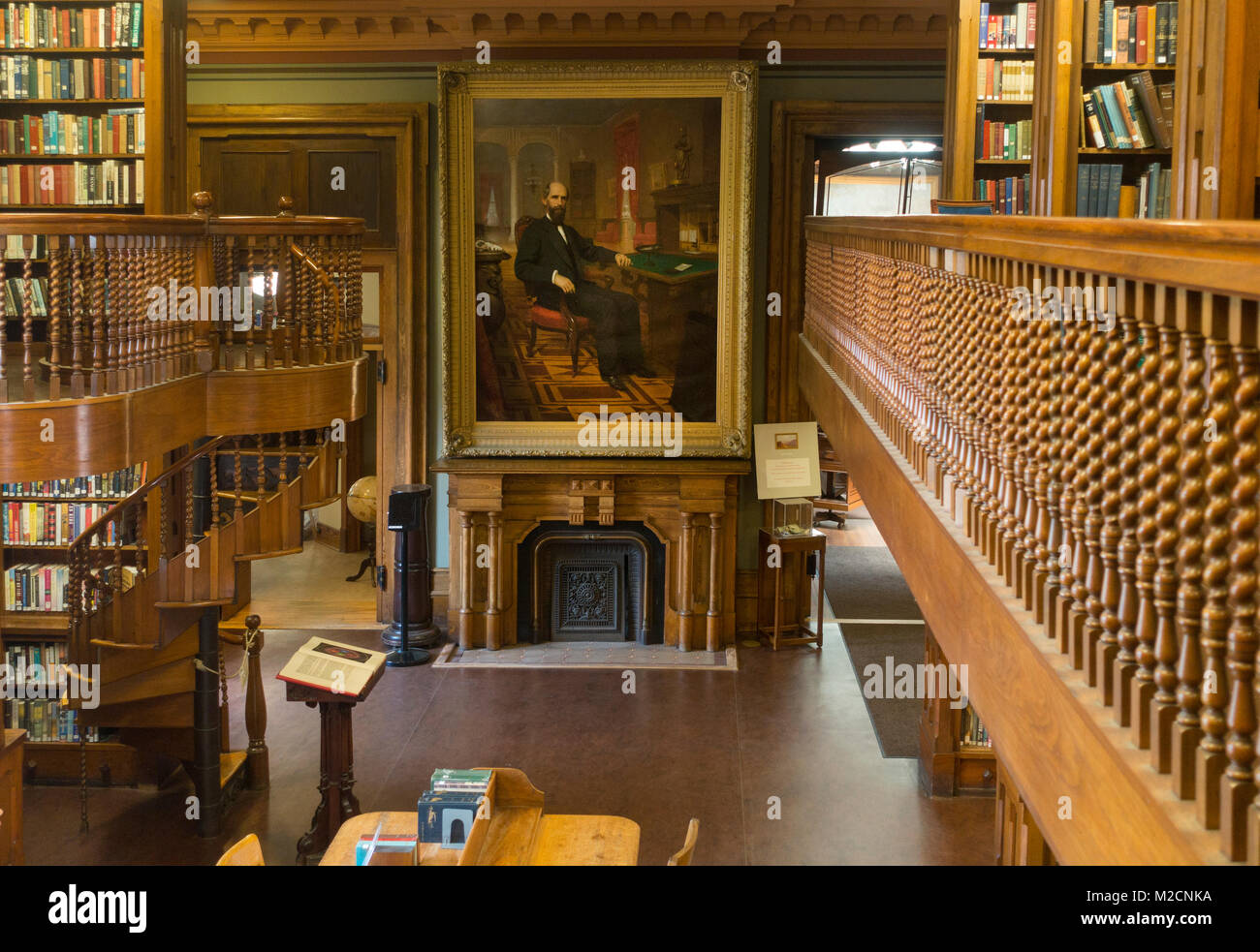 Downtown fairbanks hi-res stock photography and images - Alamy